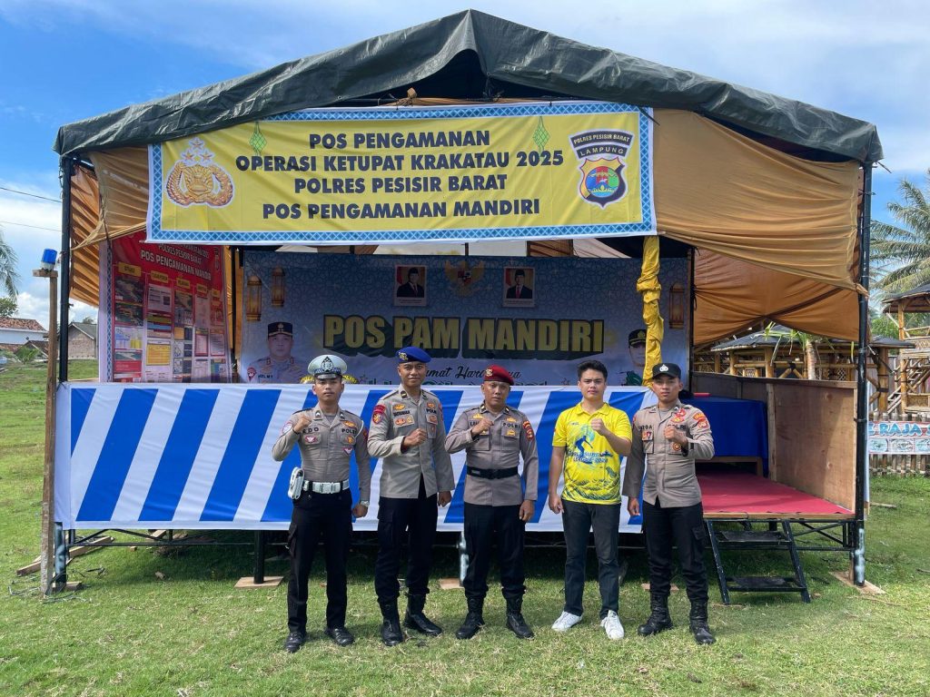 OPERASI KETUPAT KRAKATAU 2025, POLRES PESISIR BARAT BERIKAN PELAYANAN DAN PENGAMANAN MELALUI POS ...